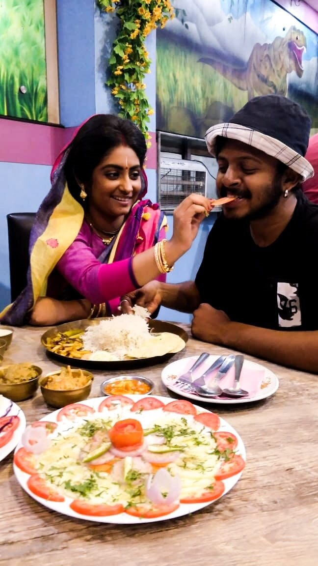 Watch Krishnakali aka Tiyasha Ray's picture