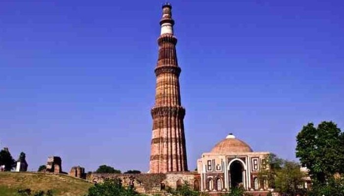 এবার Qutub minar নিয়ে লড়াই! ২৭টি মন্দির ভেঙে মসজিদ হয়েছে, মামলা ... এবার Qutub minar নিয়ে লড়াই! ২৭টি মন্দির ভেঙে মসজিদ হয়েছে, মামলা ...