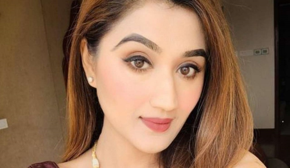 কেন্দ্রীয় মন্ত্রী Ramesh Pokhriyal এর মেয়ে Arushi আসছেন বলিউডে, দেখুন ...