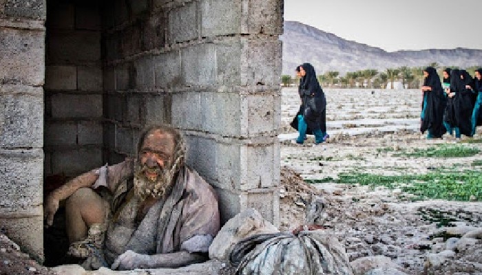 লোকে বলে, World's Dirtiest Man; ৬৫ বছর স্নান করেননি!। world's dirtiest ...