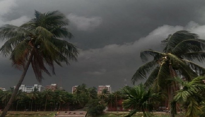 Rain Alert: ২-৩ ঘণ্টায় কলকাতায় বজ্রবিদ্যুৎ-সহ প্রবল বৃষ্টি, সতর্কতা ...