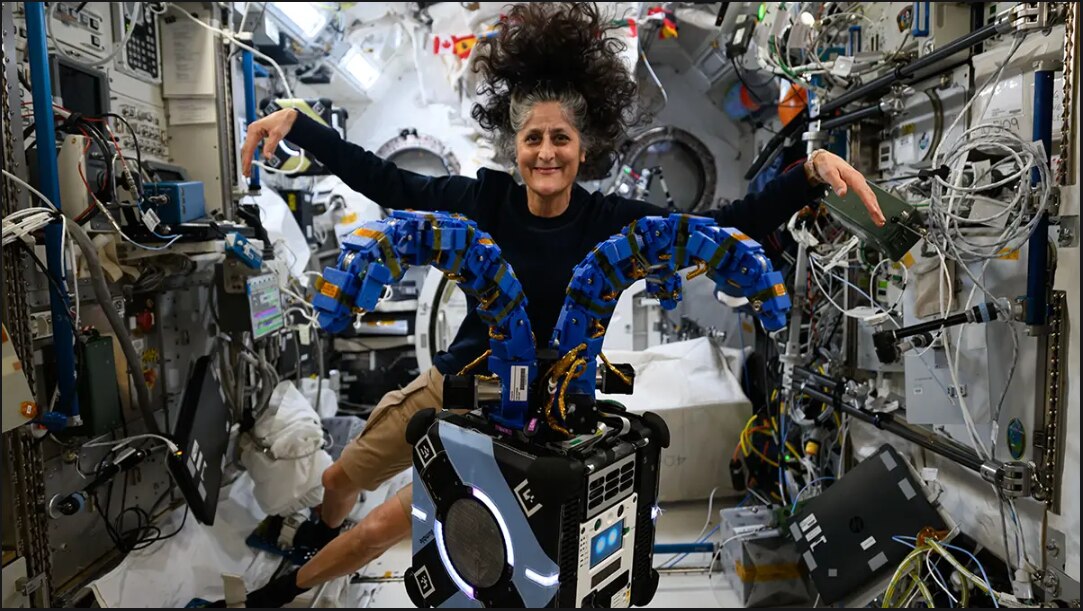 Lord Ganesh in Space: আশ্চর্য! মহাশূন্যে সিদ্ধিদাতা গণেশ! গীতা ছাড়াও সুনীতা কেন গজাননকেও নিয়ে ...