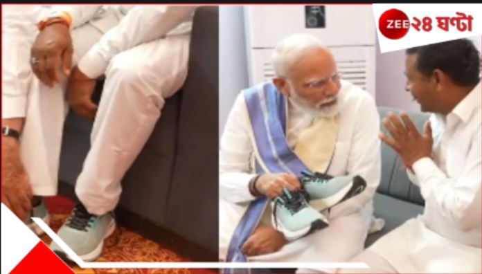 Narendra Modi: ১৪ বছর খালি পায়ে! মোদী ভক্তকে অবশেষে জুতো পরালেন মোদীই ...