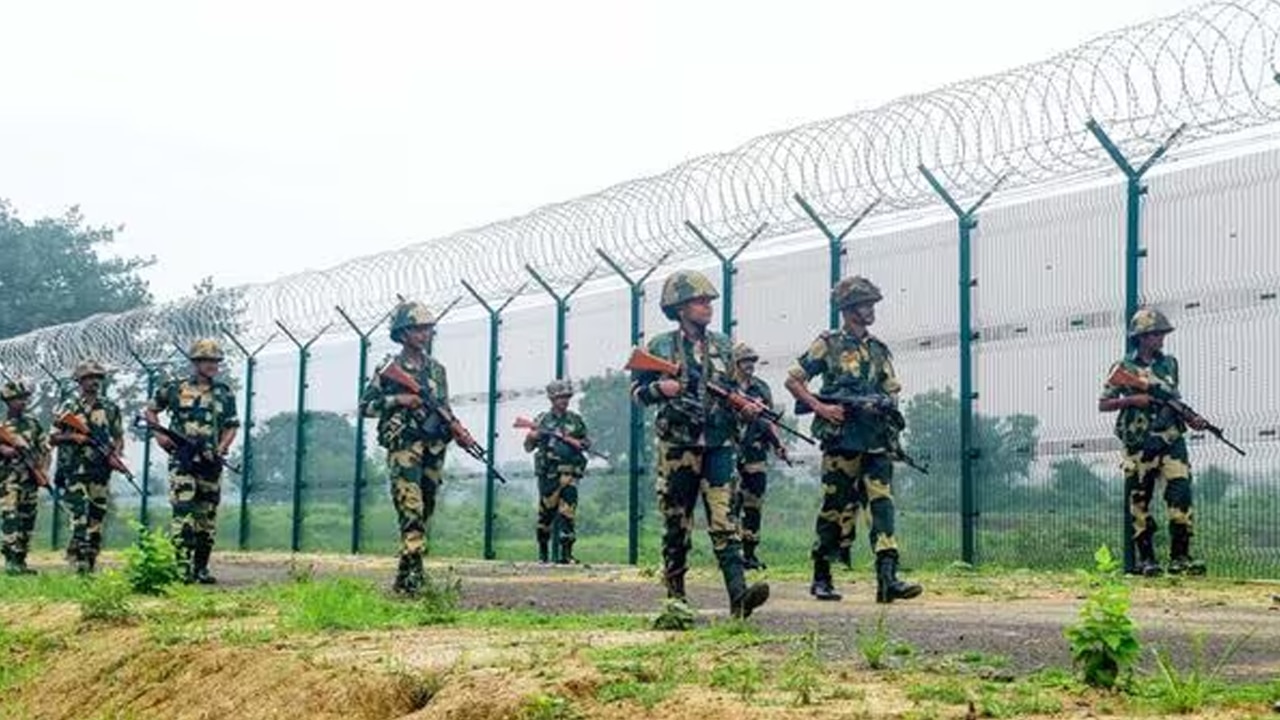 BSF detain Pak Ranger: পূর্নম সাউয়ের আটকের পাল্টা, রাজস্থানে পাক ...