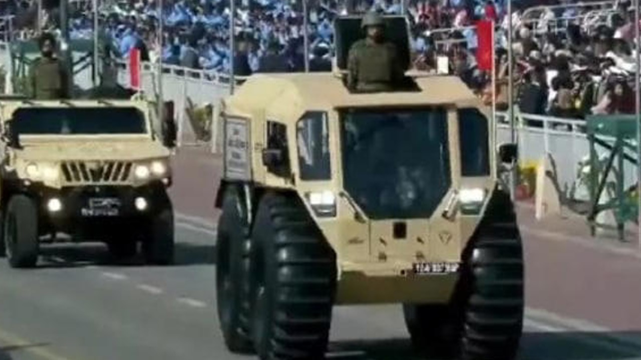 Indian Army ATOR N1200: চিনে নিন ভারতীয় সেনার উভচর যোদ্ধাকে, যে ...