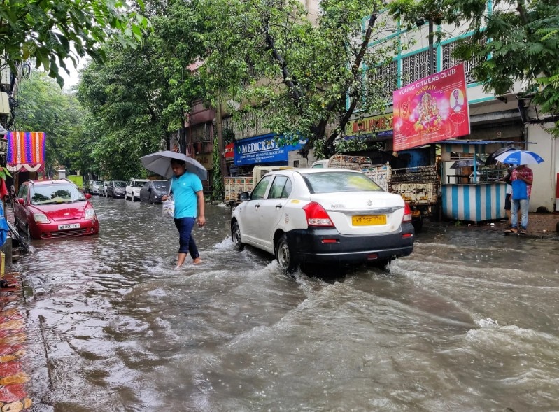 Kolkata Weather: কলকাতায় কবে ঢুকছে বর্ষা? ৮ জেলায় ভারী বৃষ্টির ...