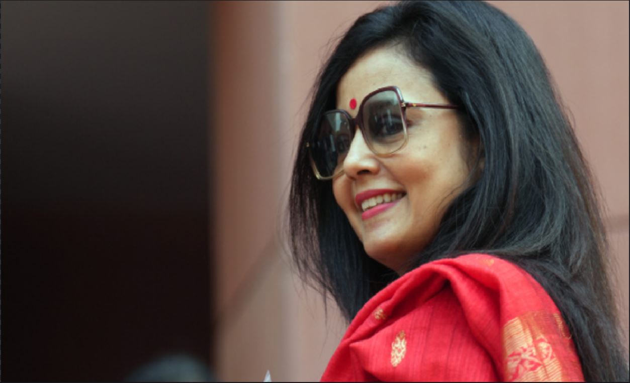 প্রেমের মহুয়া-কথা! চিরকালই ডাকাবুকো-রঙিন, বছর খানেক আগেই বলেছিলেন ...