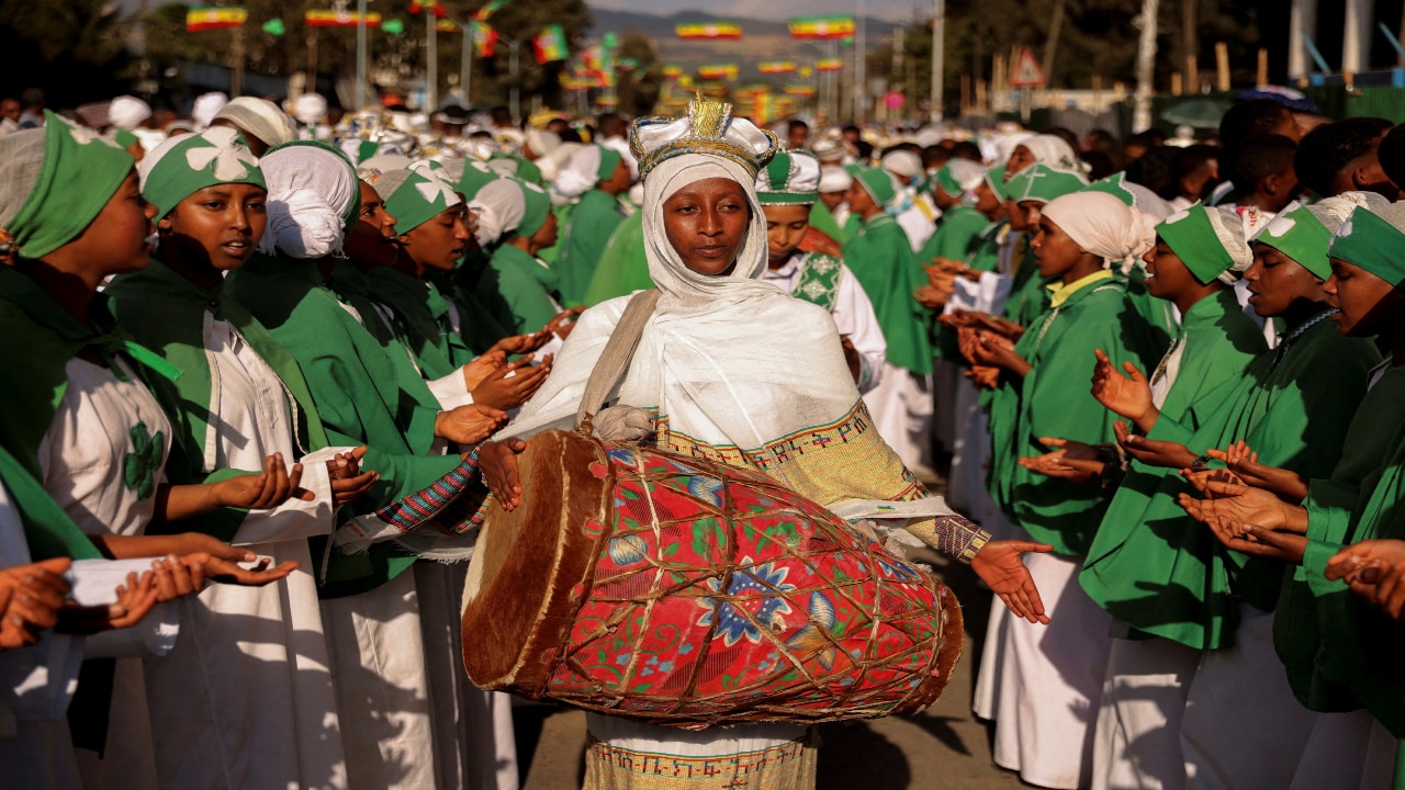 Ethiopian Calendar: একটা দেশ ৭ বছর পিছিয়ে? চলছে সেখানে ২০১৭? এ কি সম্ভব?