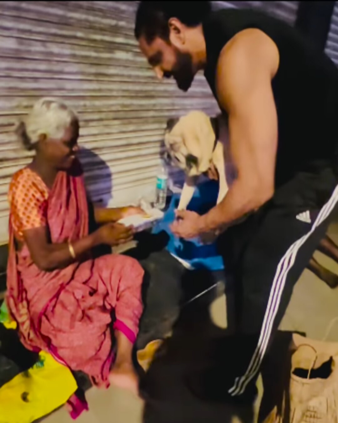 শেফালীর শোকে খাওয়া-দাওয়া ছেড়ে অসুস্থ! শুধুই 'মা'কে খুঁজছে সিম্বা ...