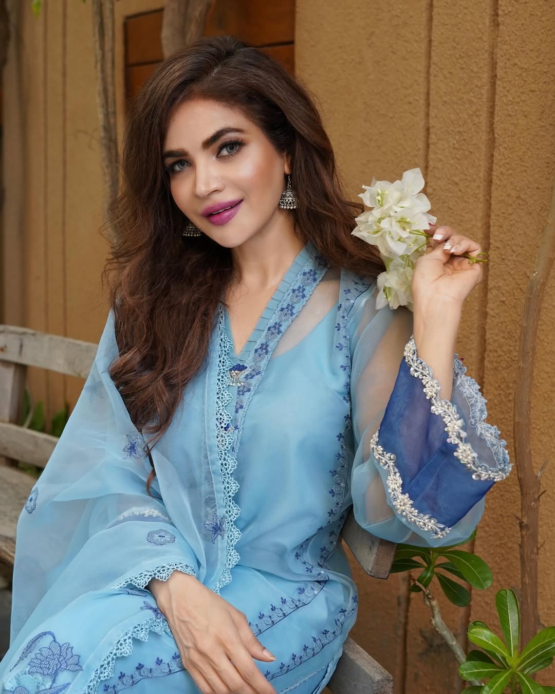 Actress Death: দরজা খুলতেই ভয়ংকর তীব্র গন্ধ! ফ্ল্যাটের ভিতর উদ্ধার অভিনেত্রীর পচাগলা দে*হ ...