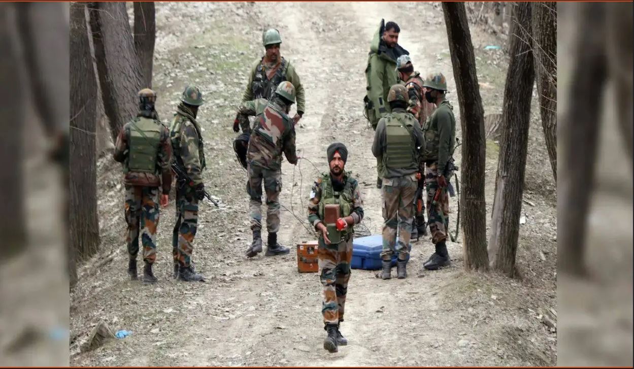 অপারেশন মহাদেব! সংসদে সিঁদুর বিতর্ক শুরুর দিনই শ্রীনগরে এনকাউন্টার ...