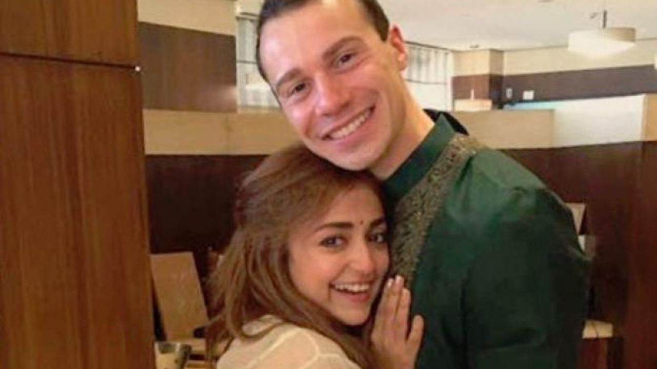 মোনালির ডিভোর্সের কারণ জানেন? | News in Bengali