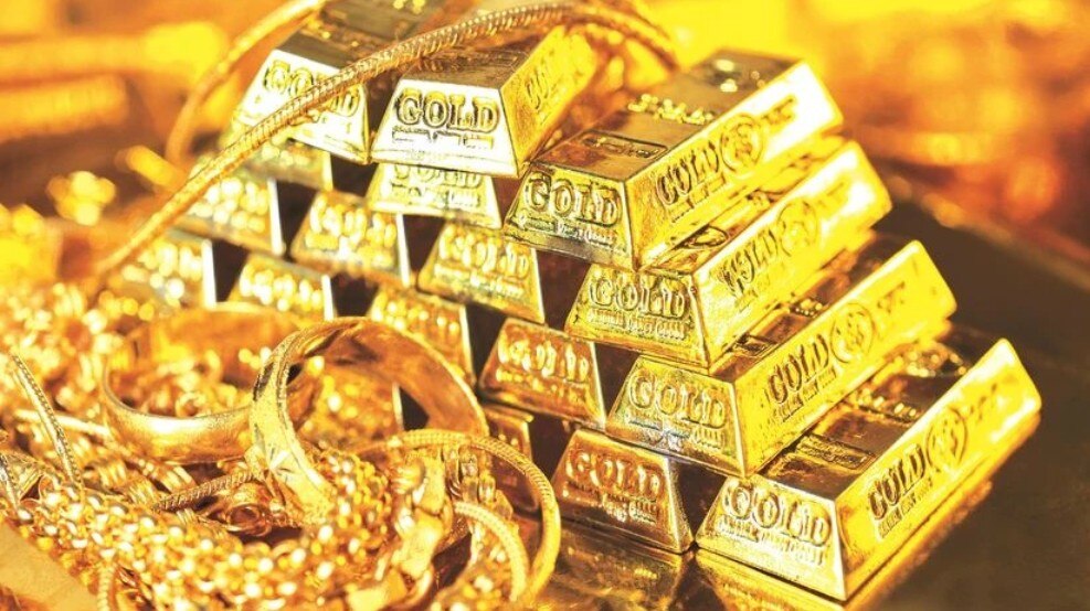 Gold, Silver Rate Today: কাল বেড়েও আজ ফের কমল সোনার দাম! কত কমল হলুদ ...