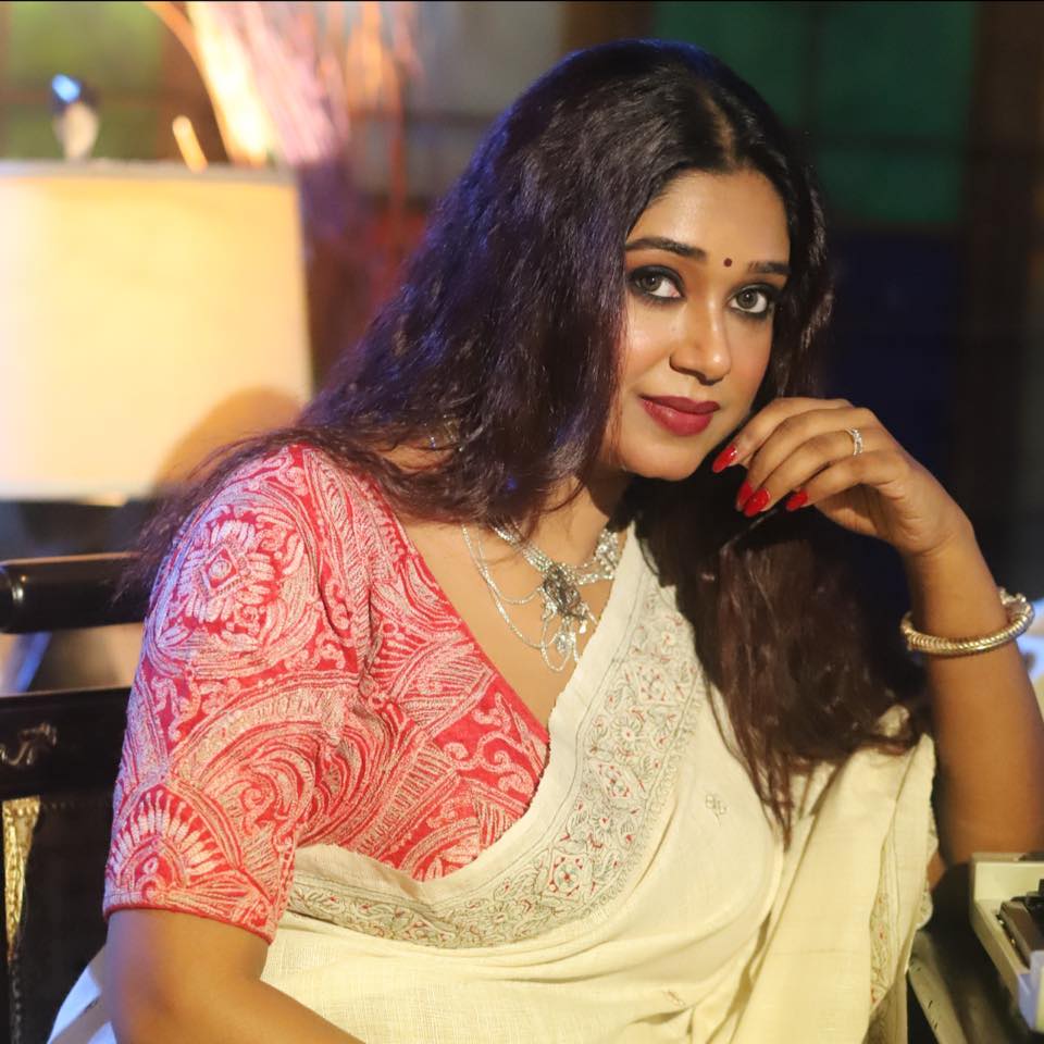 মঙ্গলবার রাতেই বিয়ের পিঁড়িতে গায়িকা অন্তরা মিত্র, পাত্র কে? | Popular Singer Antara Mitra ...