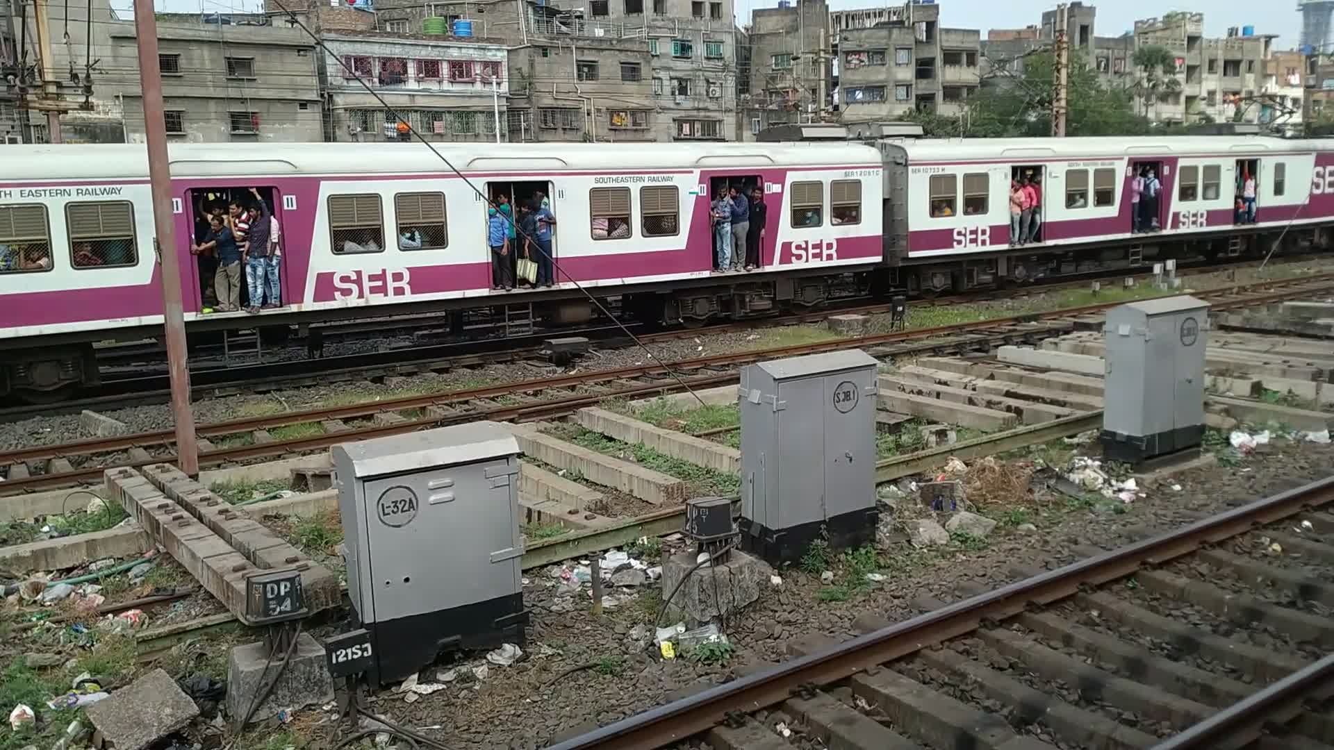 Local Train Cancelled: নতুন বছরের শুরুতেই রেল দুর্ভোগ! পর পর ৩ দিন ...