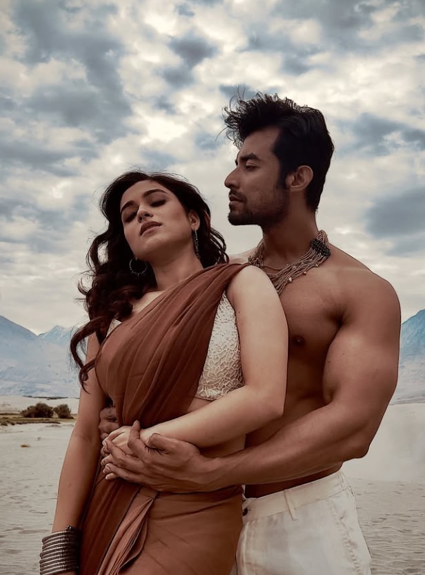 ‘ভালো বন্ধু’ থেকে ‘জীবনসঙ্গী’, প্রেম দিবসেই সাতপাকে বাঁধা পড়ছেন রণজয়-শ্যামৌপ্তি...| ranojoy ...