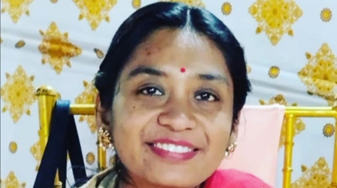 DU professor Debasmita Paul: মাস্ক পরা ২ জন, ৩০ মিনিট আর ডিভোর্স মামলা ...